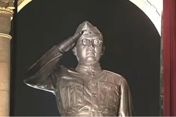 PM inaugurates Kartavya Path and unveils the statue of Netaji at India ...